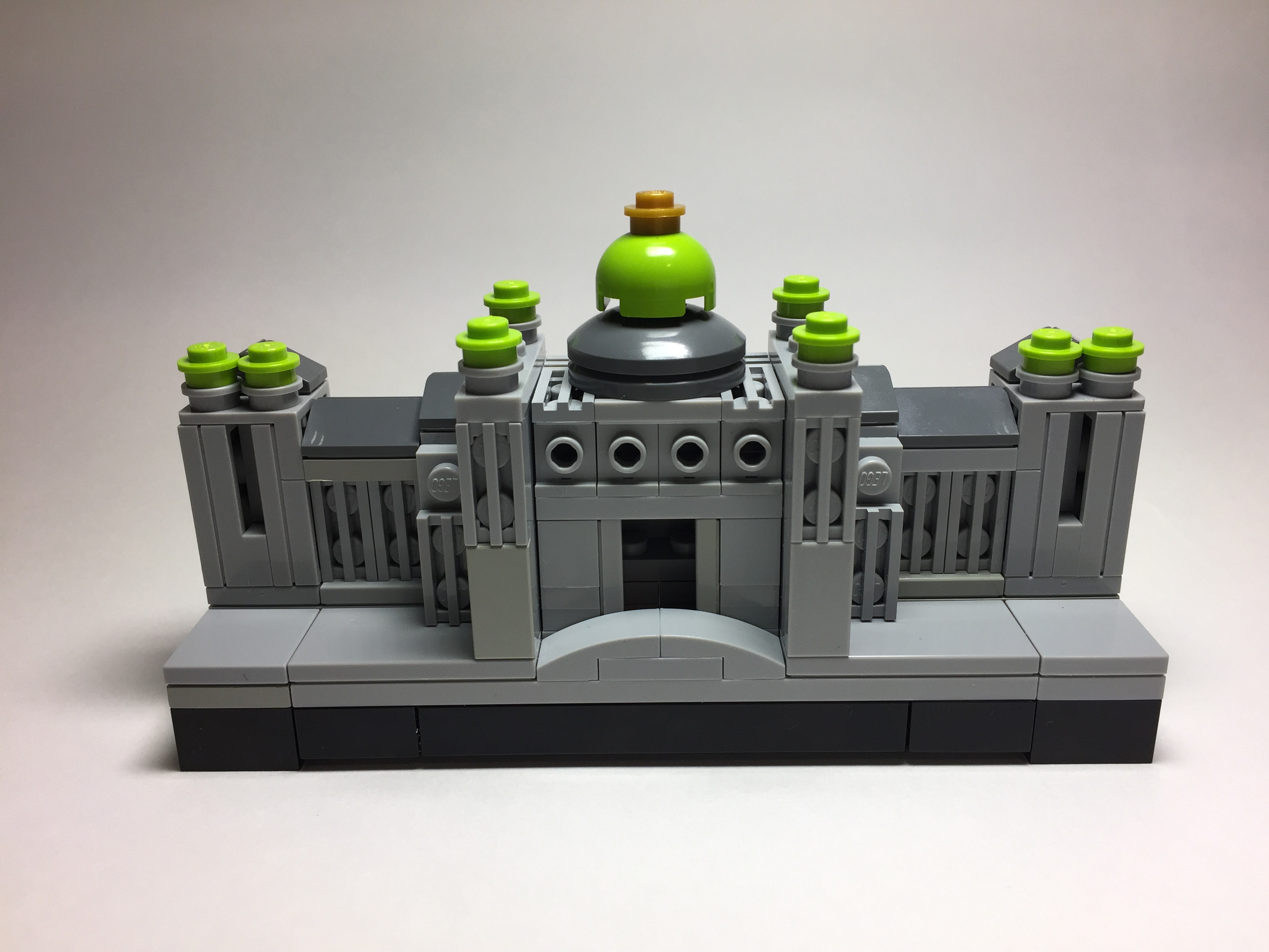 Splendour Without Diminishment – Canada Builds 150